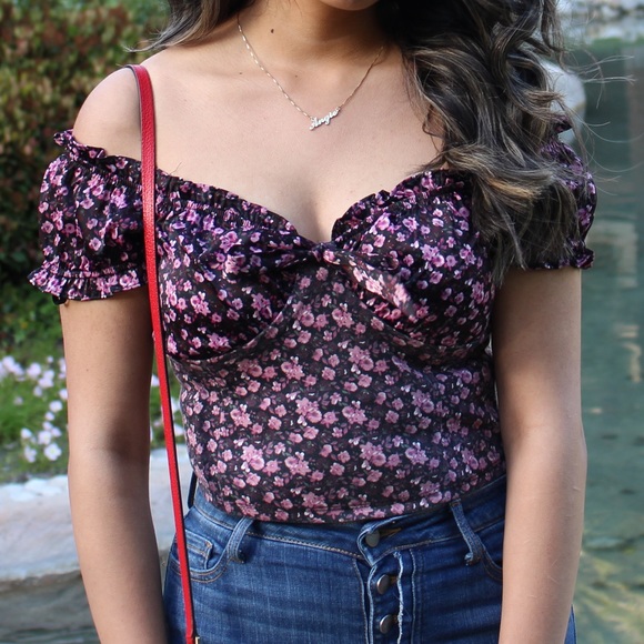 wild fable | Tops | Wild Fable Black Pink Floral Satin Puff Sleeve Off Shoulder Cropped Top ...